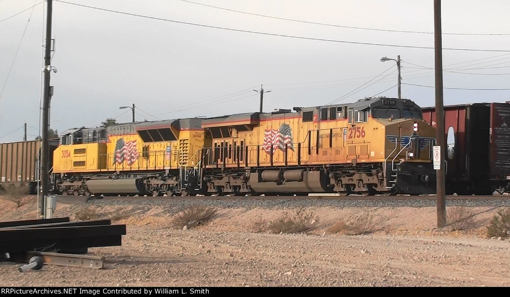 EB Empty Open Hooper Unit Frt at Arden Yard -2